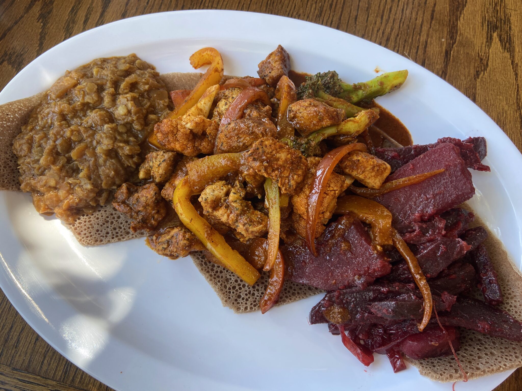 Your guide to food near UC Davis: Cozy haunts, study spots and late ...